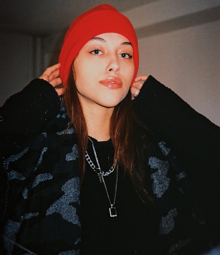 Caroline Jayna image