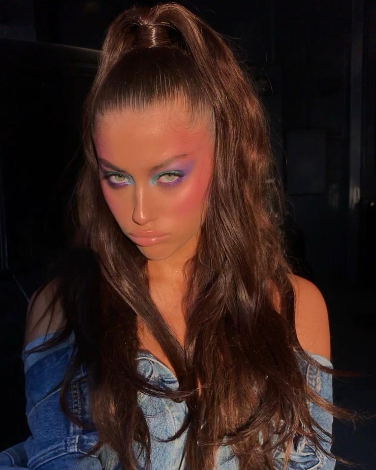 Caroline Jayna image