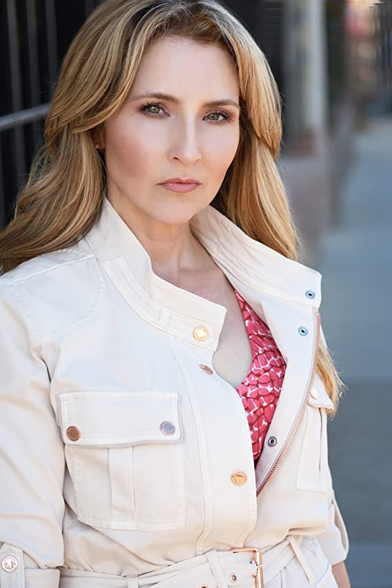 Picture of Kara Rainer