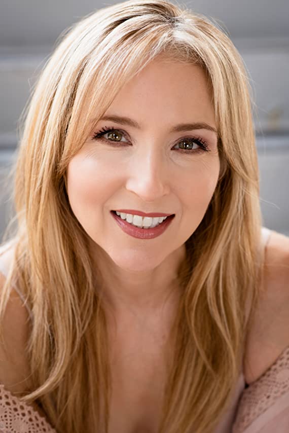 Picture of Kara Rainer