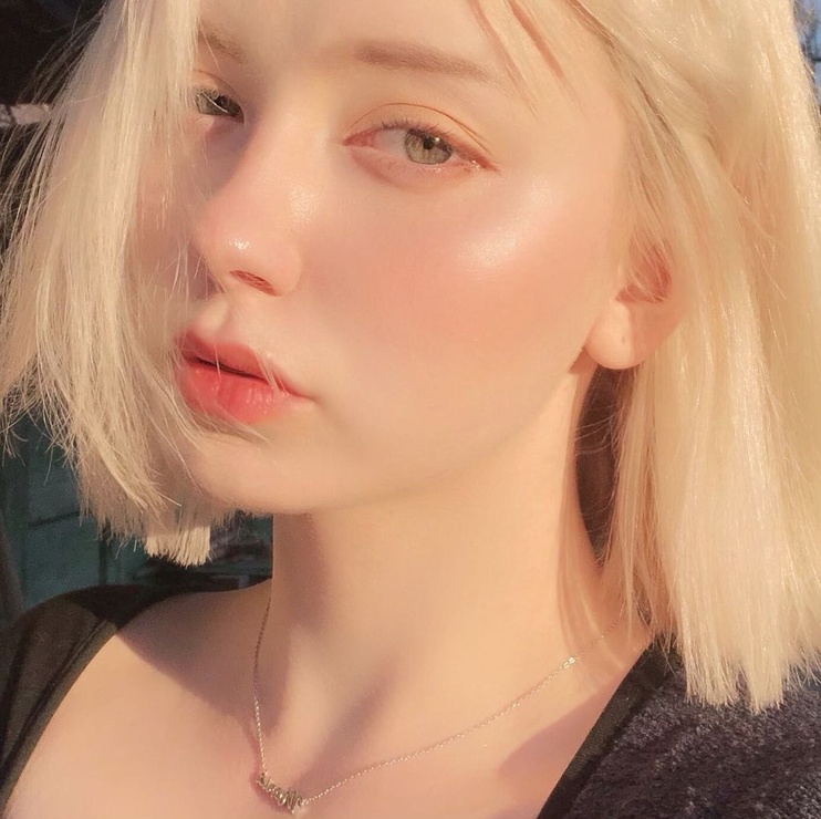 Picture of Maria Zolotova