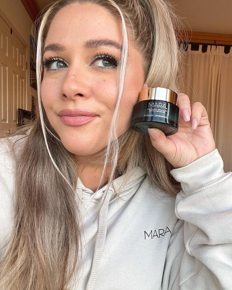 Picture of Ellana Bryan