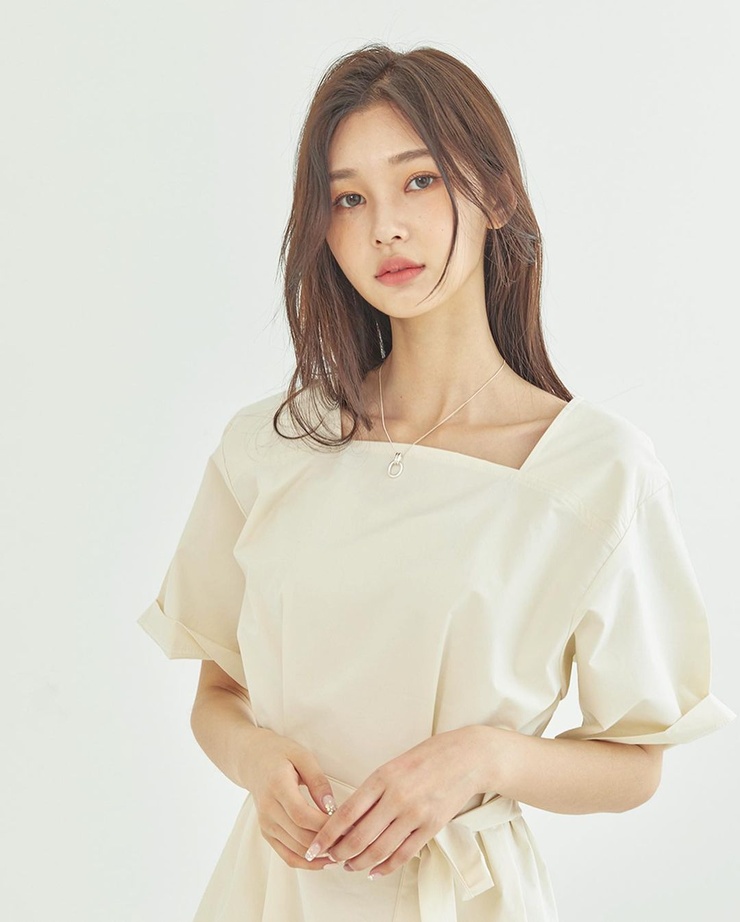 Picture of Shin Eun-ji