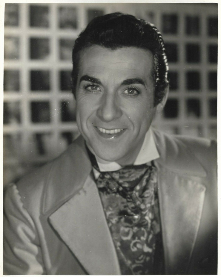 Luis Mariano