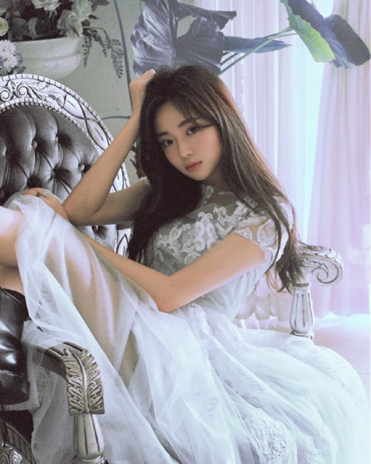 Picture of Choi Yoon Ji