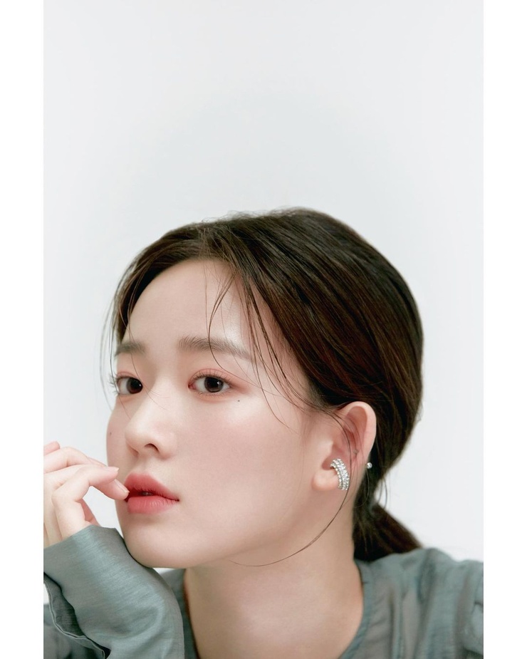 Picture of Choi Yoon Ji