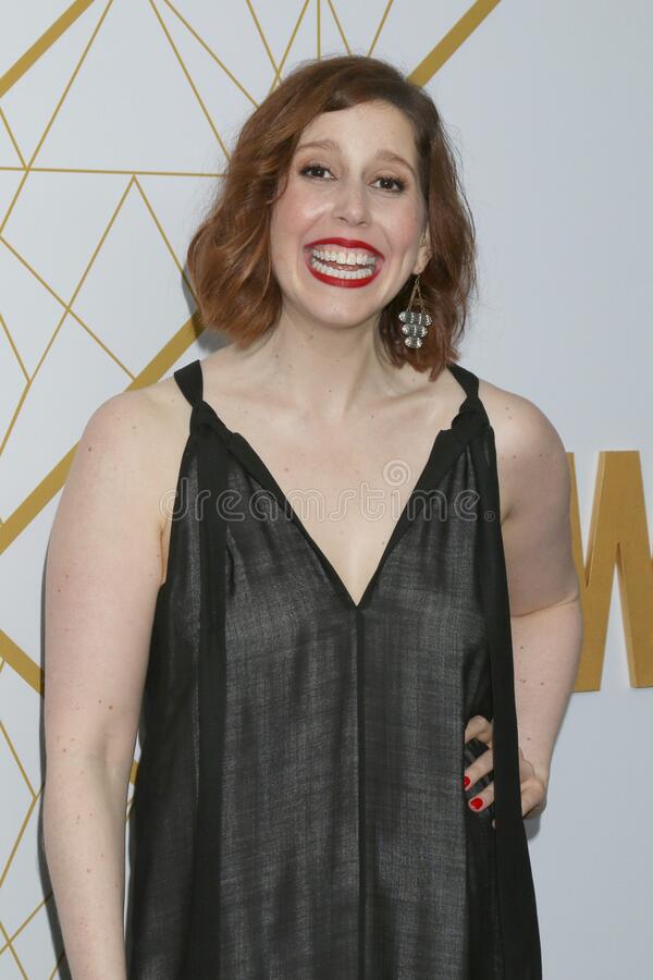 Vanessa Bayer picture