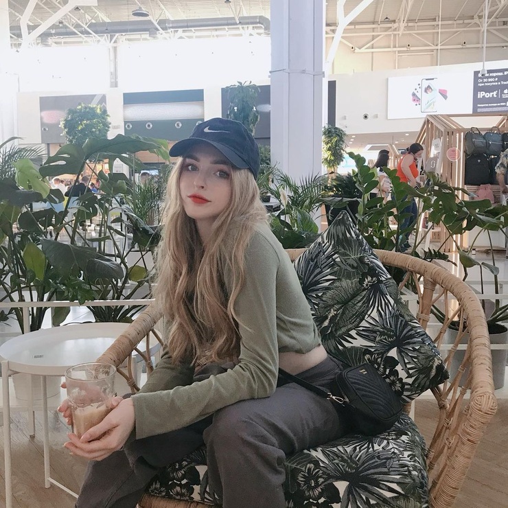 Picture of Sasha (model)