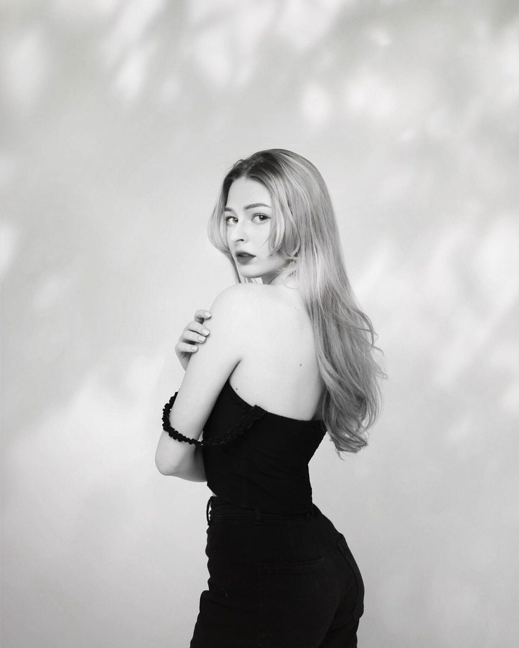 Picture of Sasha (model)