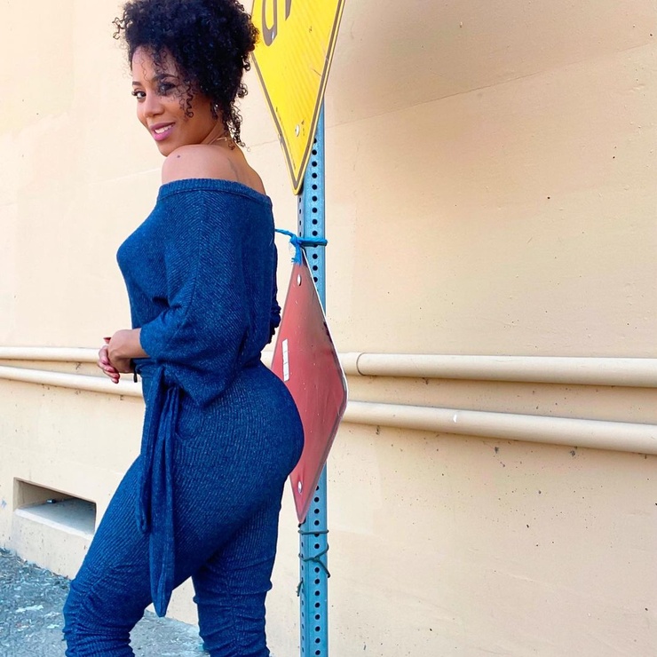 Picture of Stephanie Charles