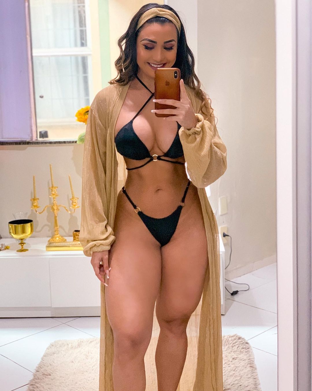 Picture of Bella Araujo