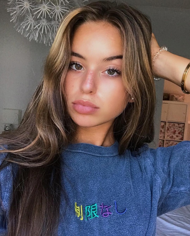 Image of Zoe Liss