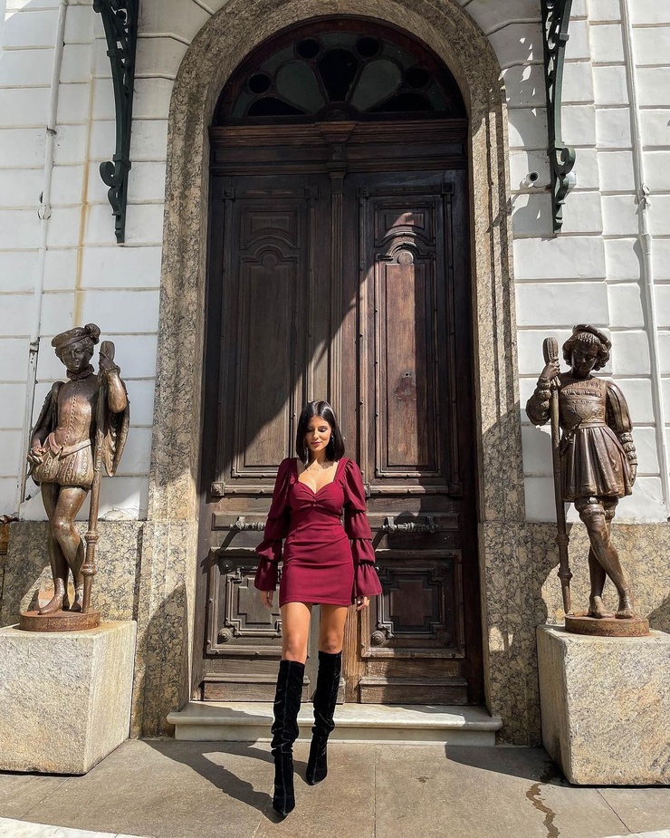 Estela Newbold picture