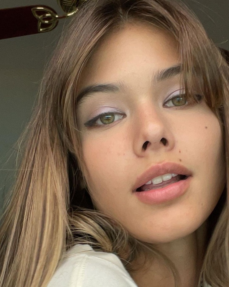 Laneya Grace picture