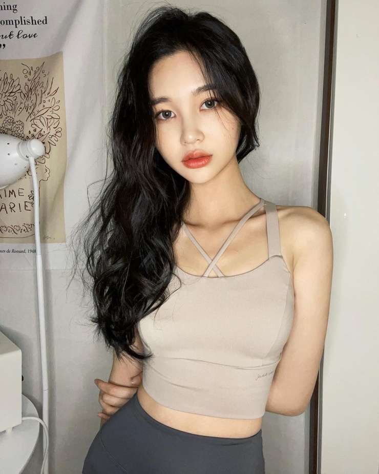 Picture of Shin Eun-ji