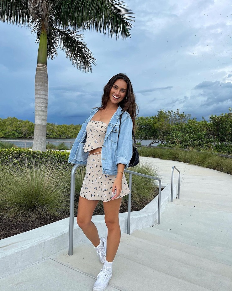 Picture of Stephanie Rayner