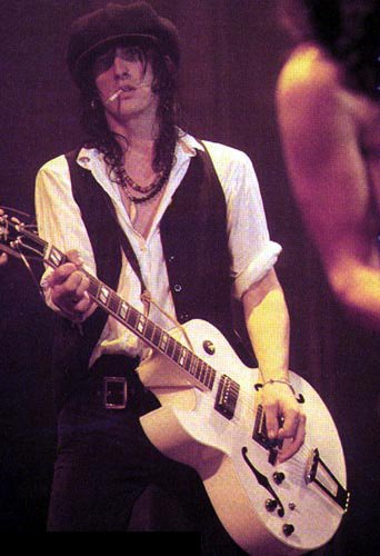 Picture of Izzy Stradlin