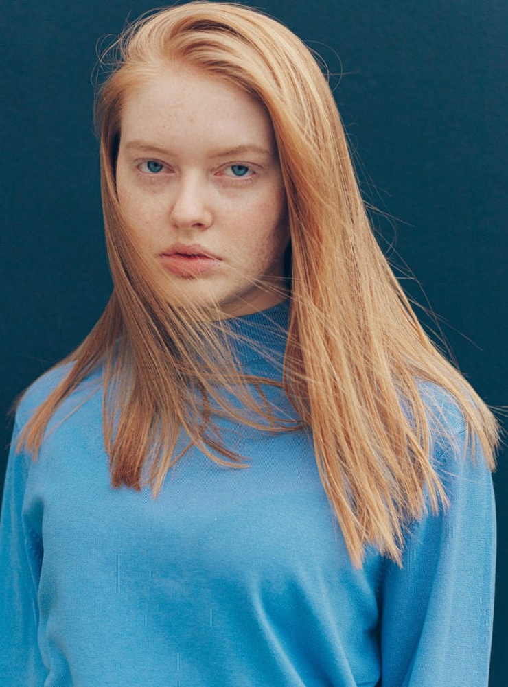 Image of Emma Crawford (model)