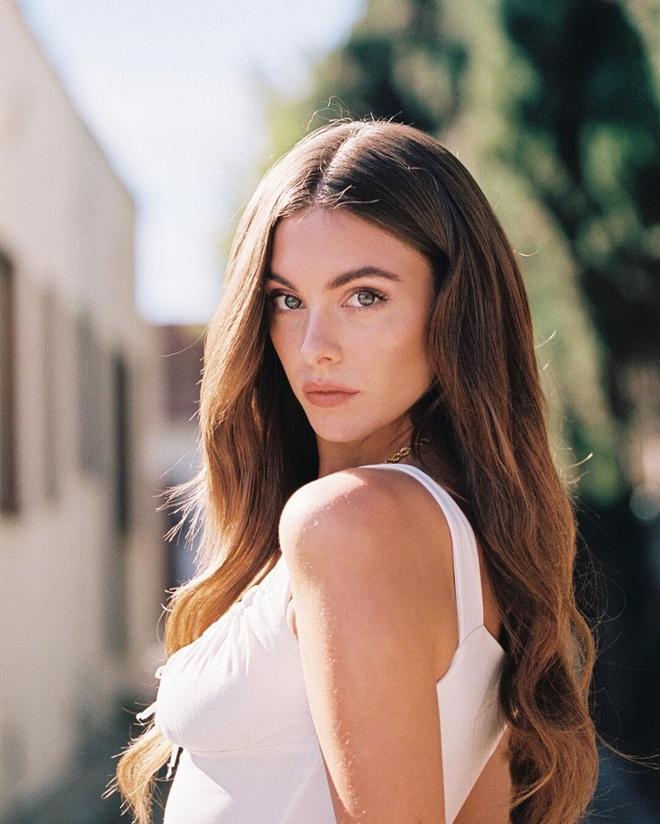 Picture of Carmella Rose