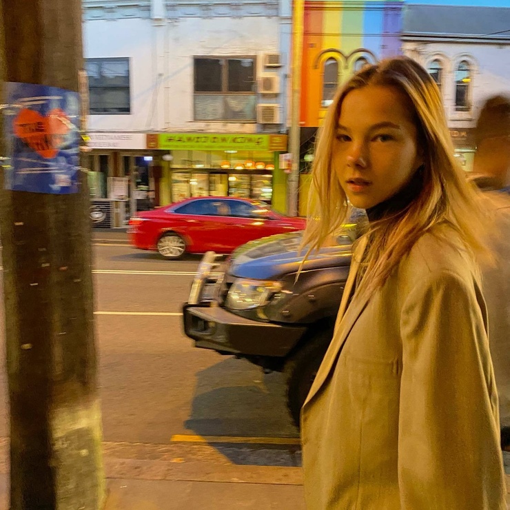 Picture of Phoebe Combes