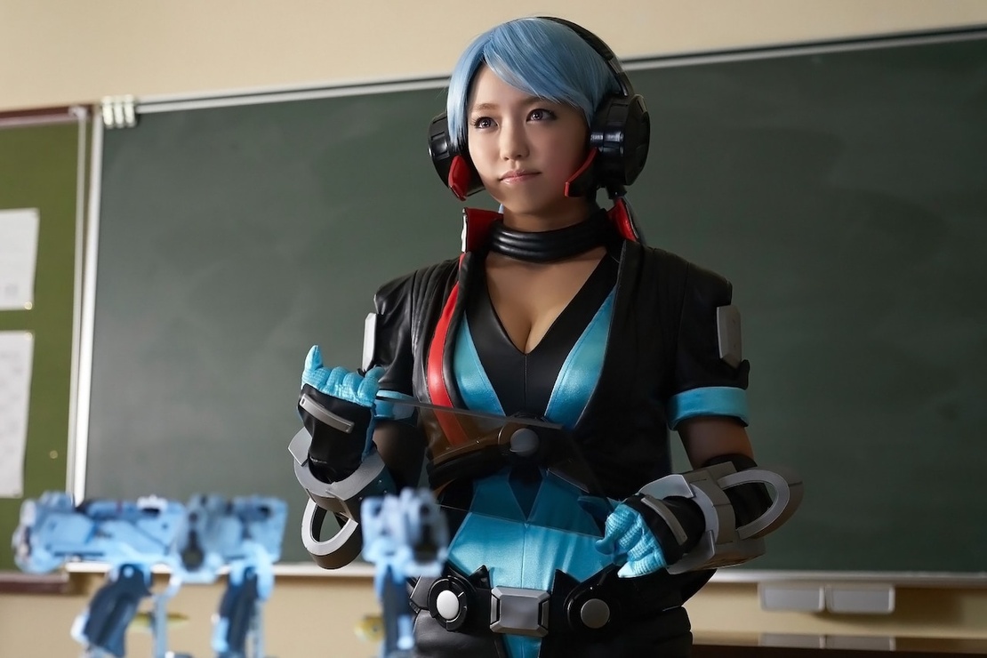 Girl Gun Lady picture