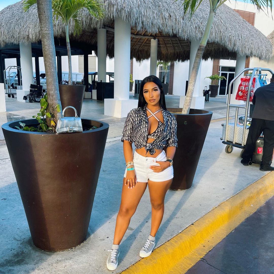 Picture of Delianna Urena