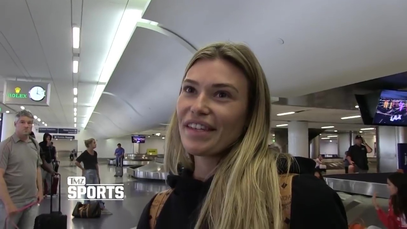 Samantha Hoopes image