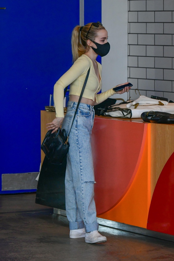 Picture of Dove Cameron