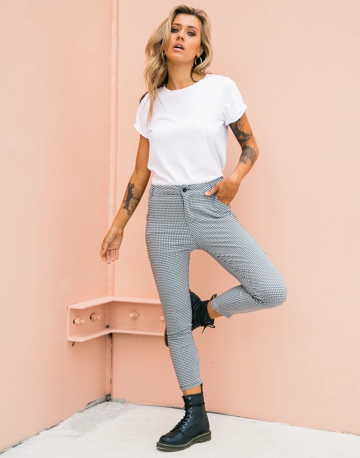 Cathlin Christina image