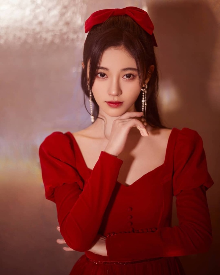 Picture of Jingyi Ju