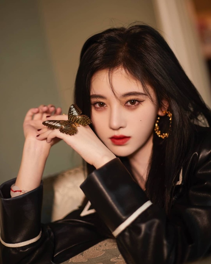 Picture of Jingyi Ju