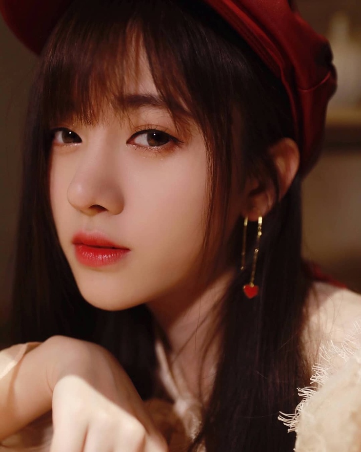 Picture of Jingyi Ju