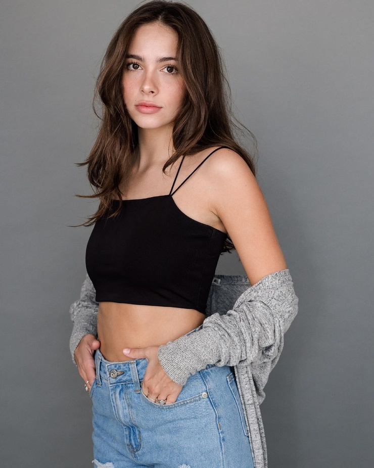 Haley Pullos