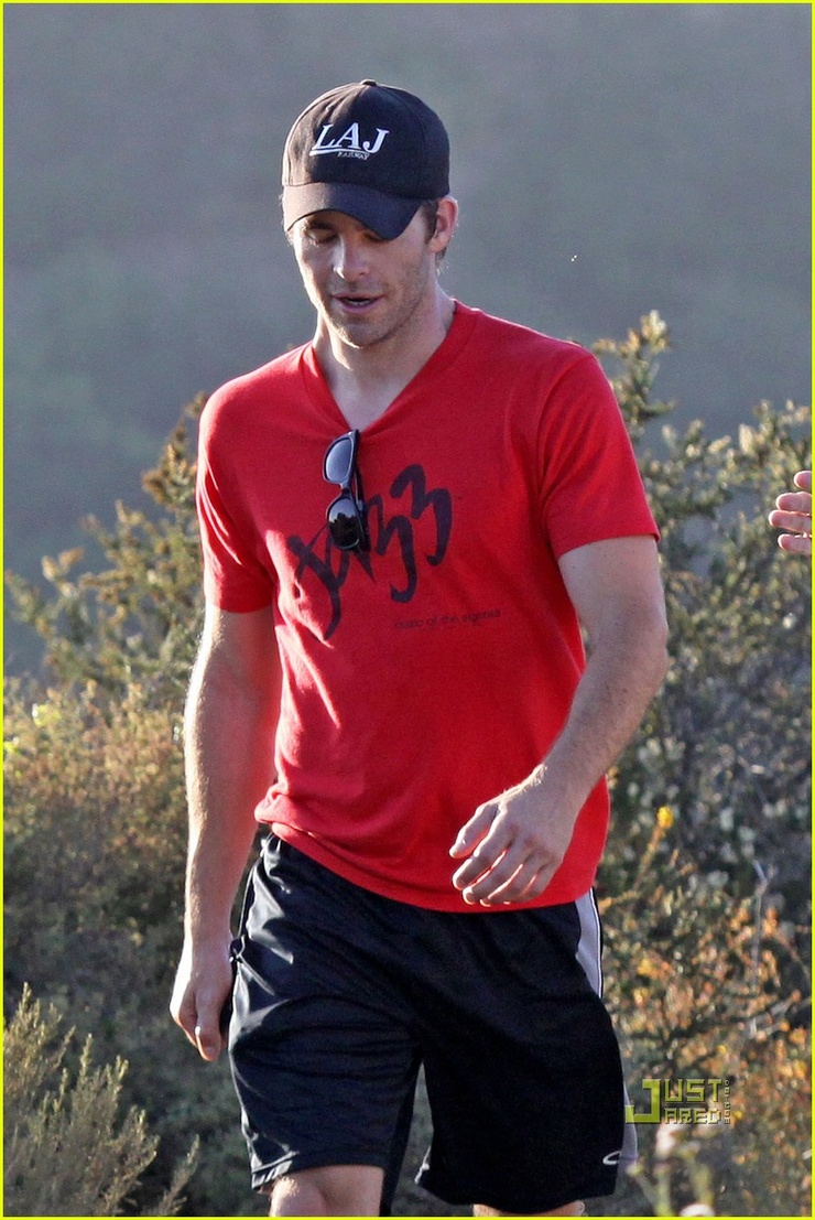 Picture of Chris Pine