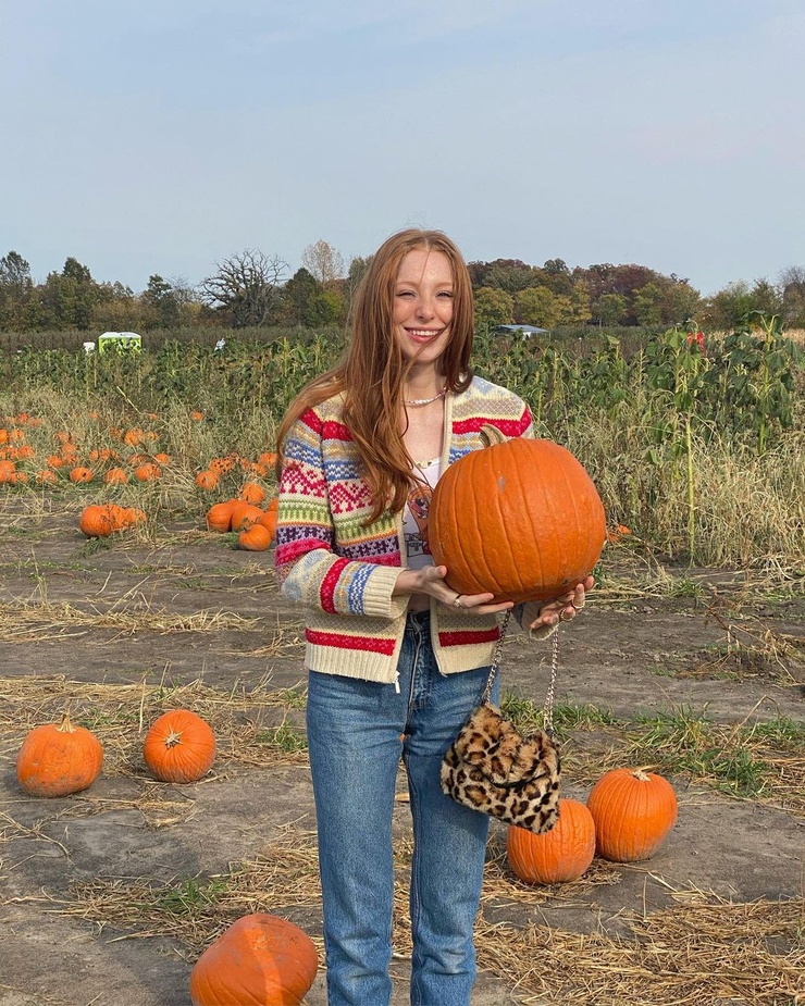 Picture of Madeline Ford