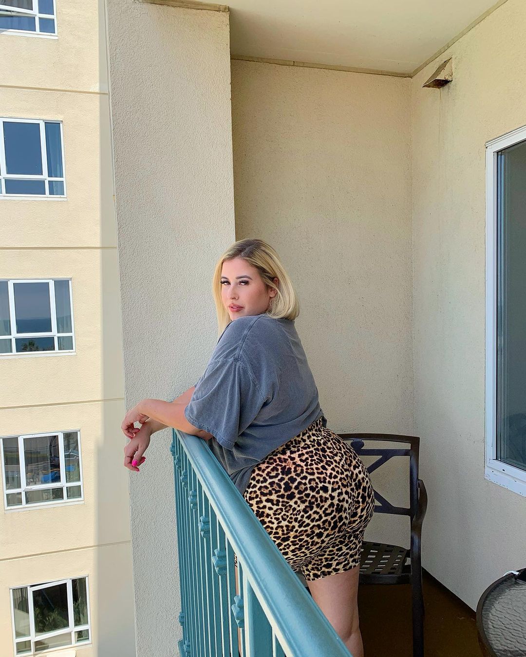 Lauren Sangster picture