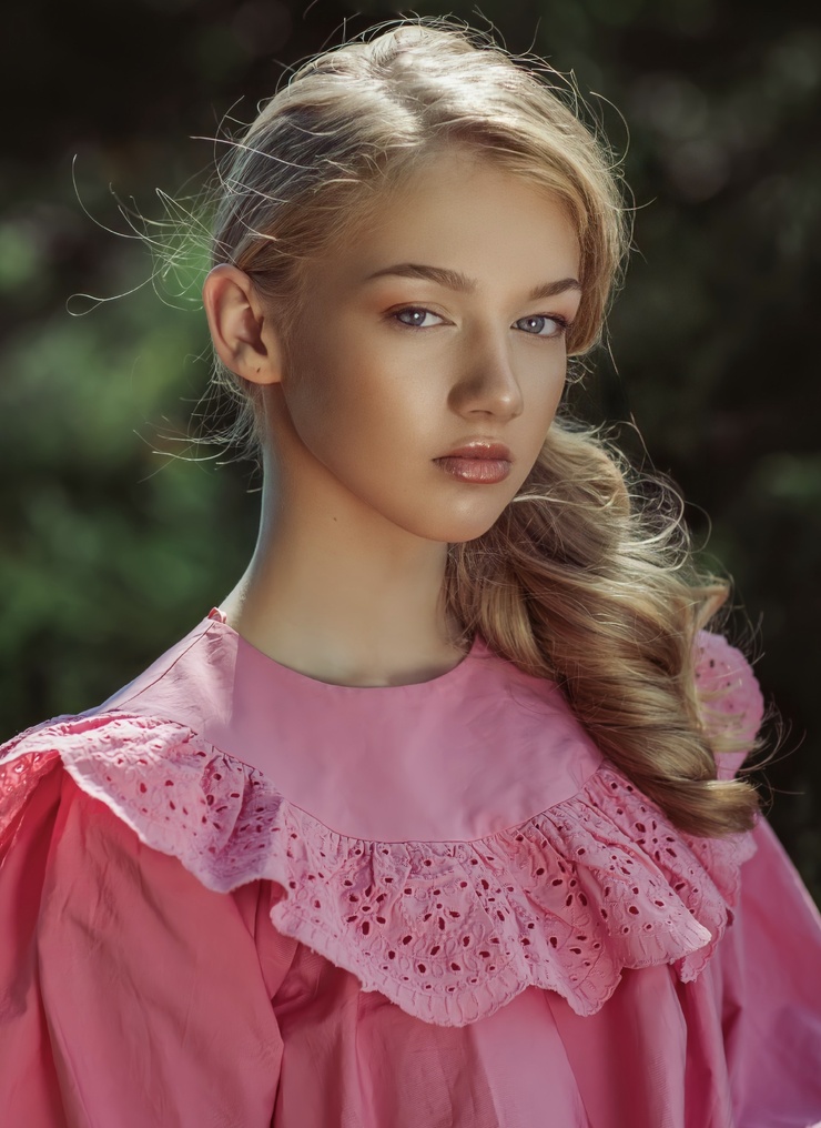 Picture of Sarah Abbott