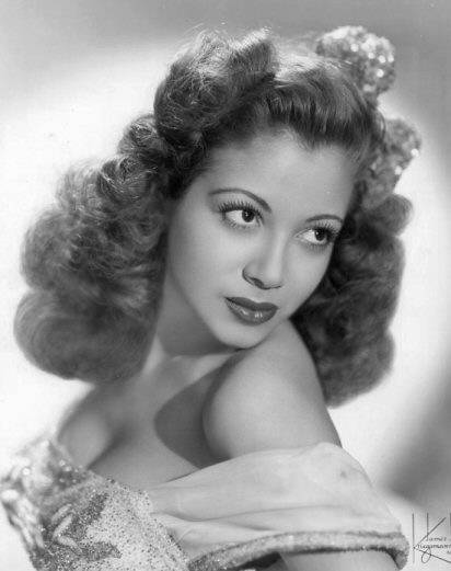 Picture of Monica Lewis