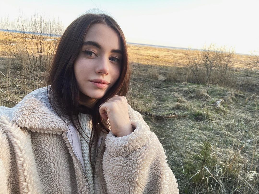 Picture of Aril Aviee