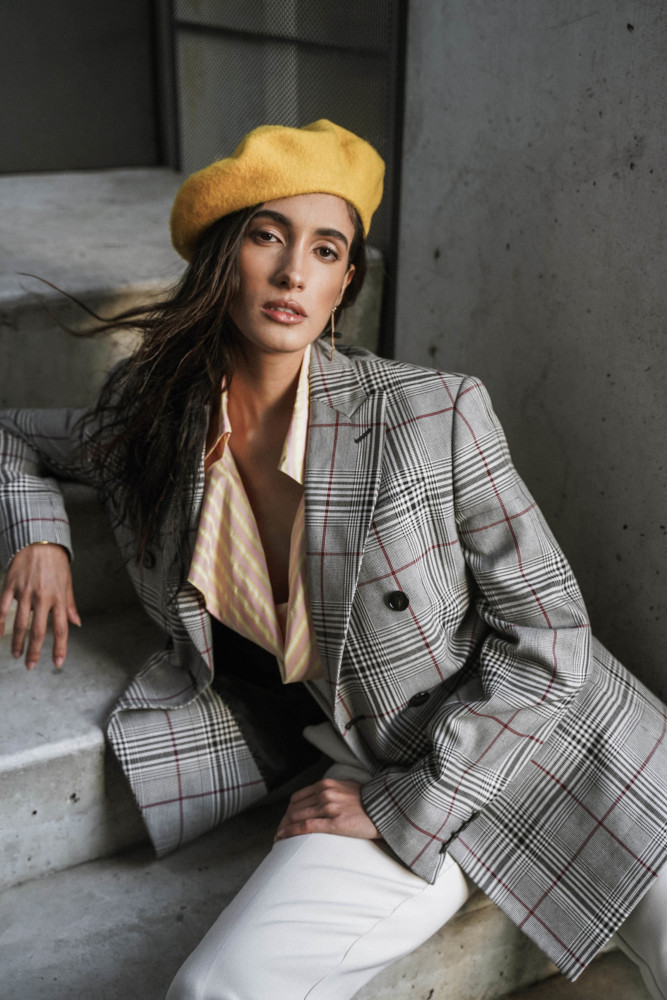 VERONICA MONTANO image