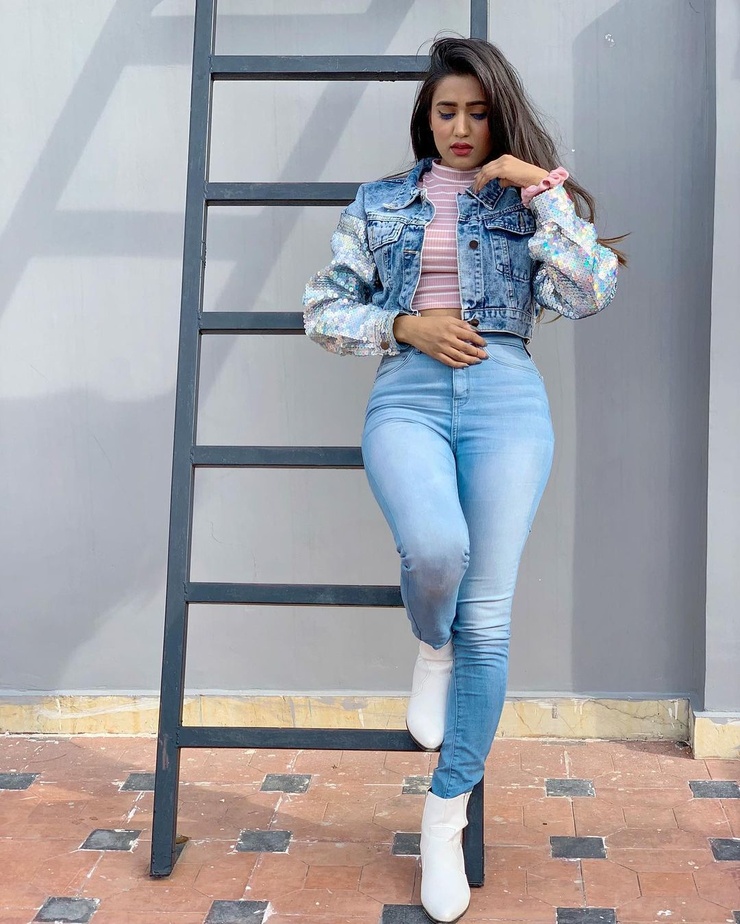 Garima Chaurasia picture