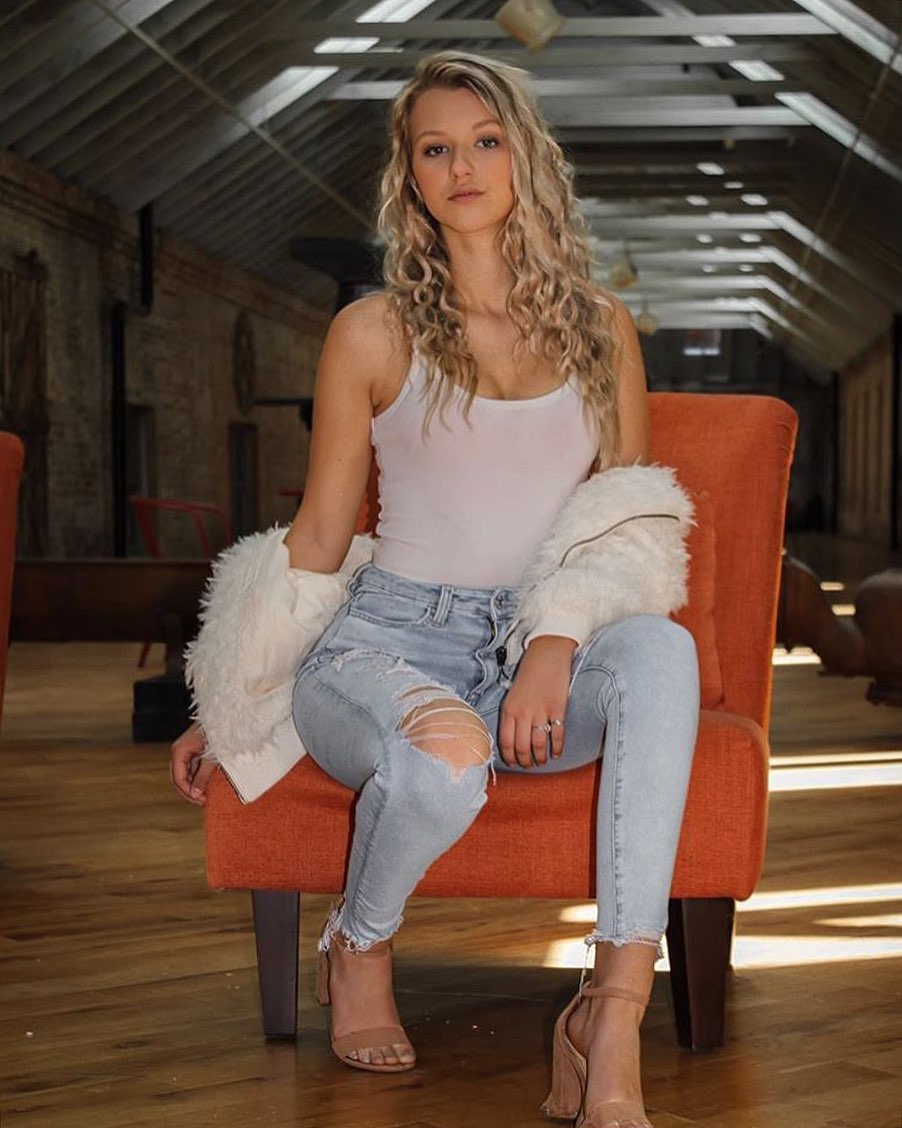 Picture of Carlie Moser