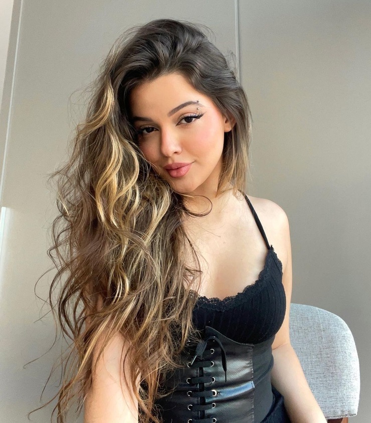 Isa Longwell picture