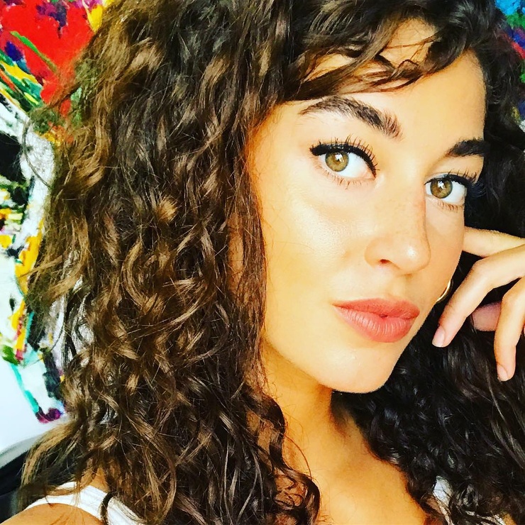 Mariana Downing image