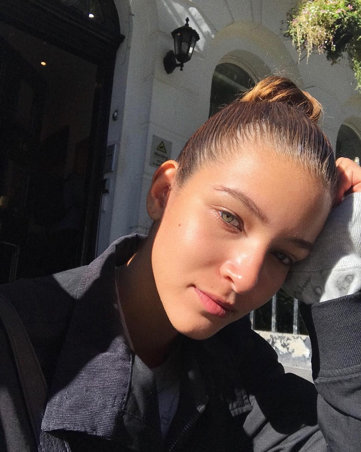 Mariah Castro image