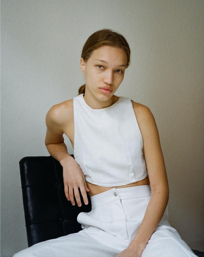 LORENA MARQUES picture