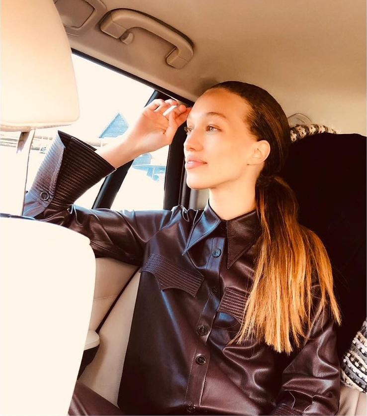 LORENA MARQUES picture