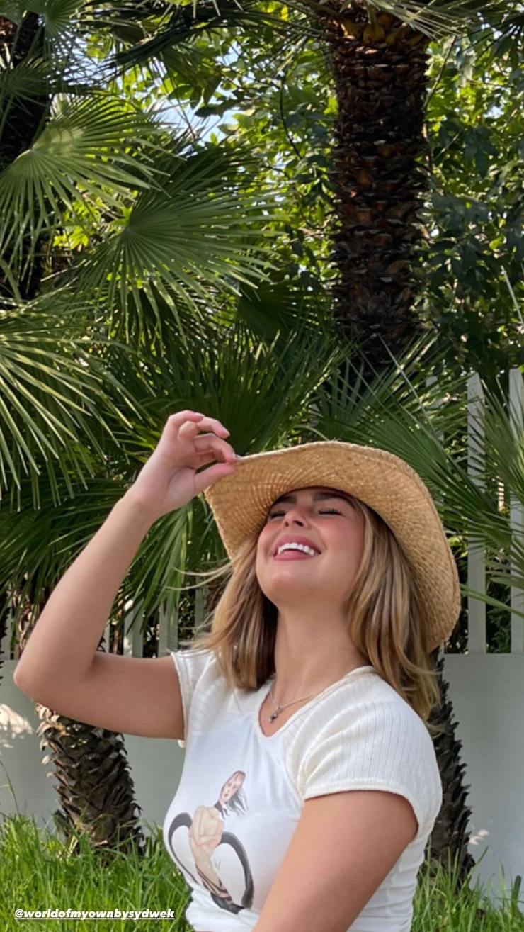 Picture of Addison Rae