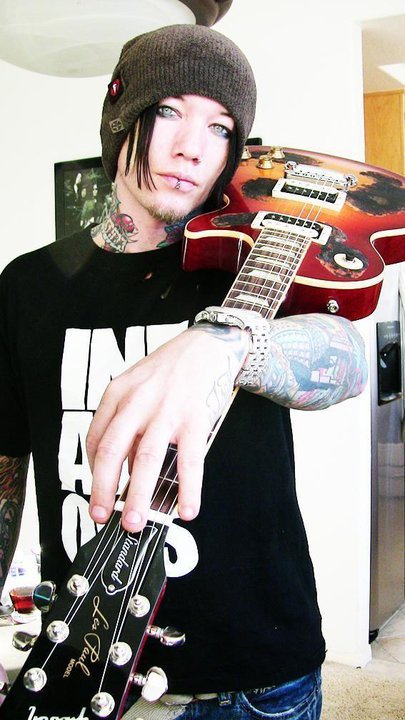 DJ Ashba image