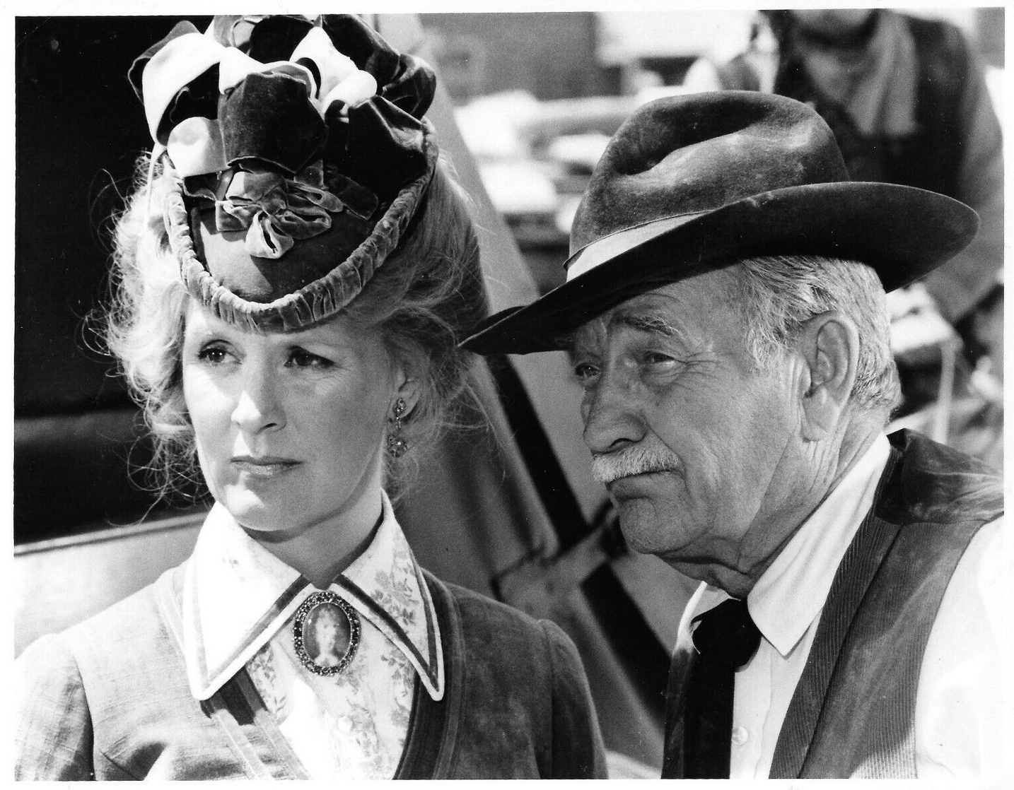 Dorothy Tristan, Milburn Stone